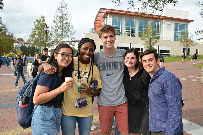 Emory celebrates Homecoming and Family Weekend