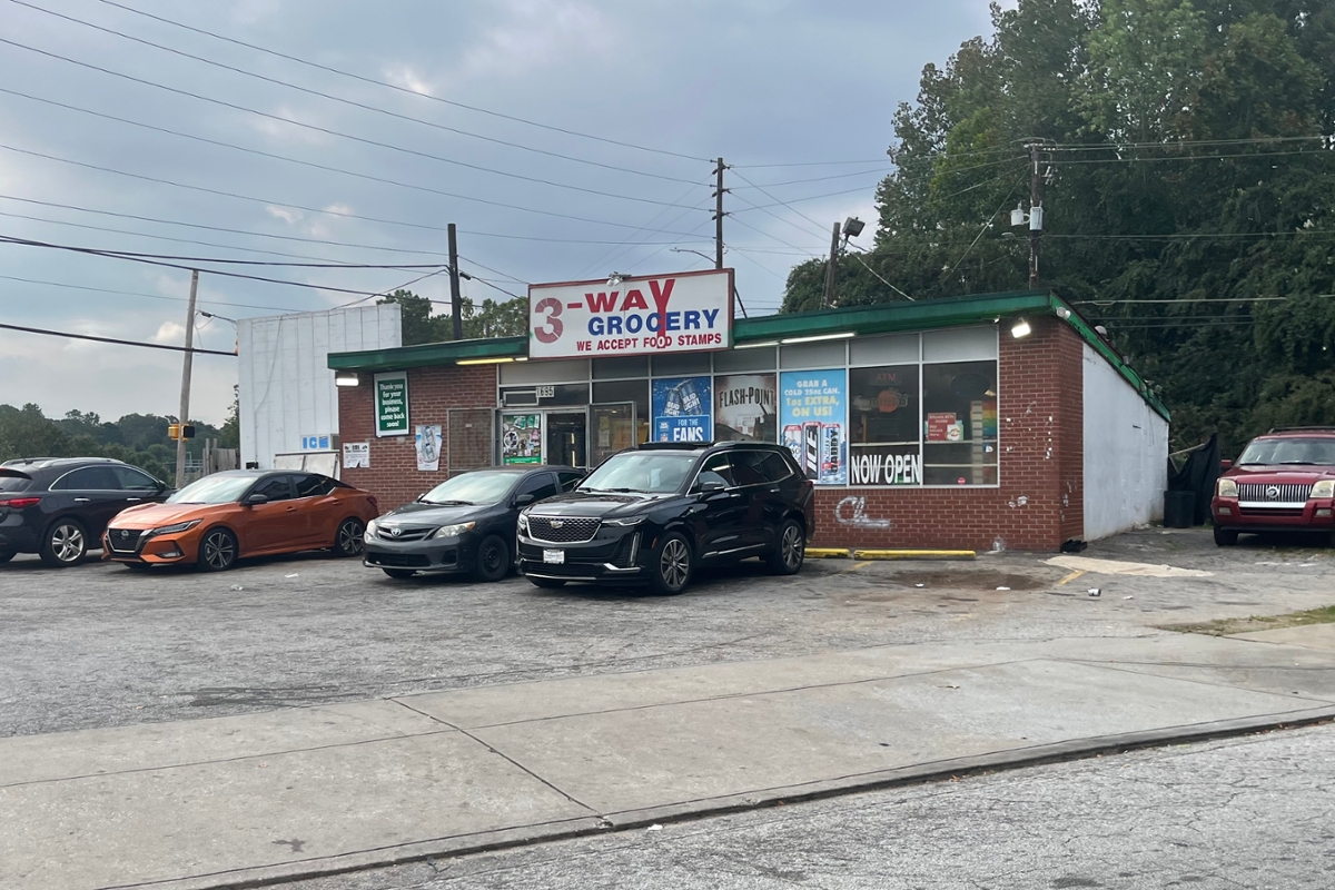 Report shows majority-Black, low-income neighborhoods have less access ...