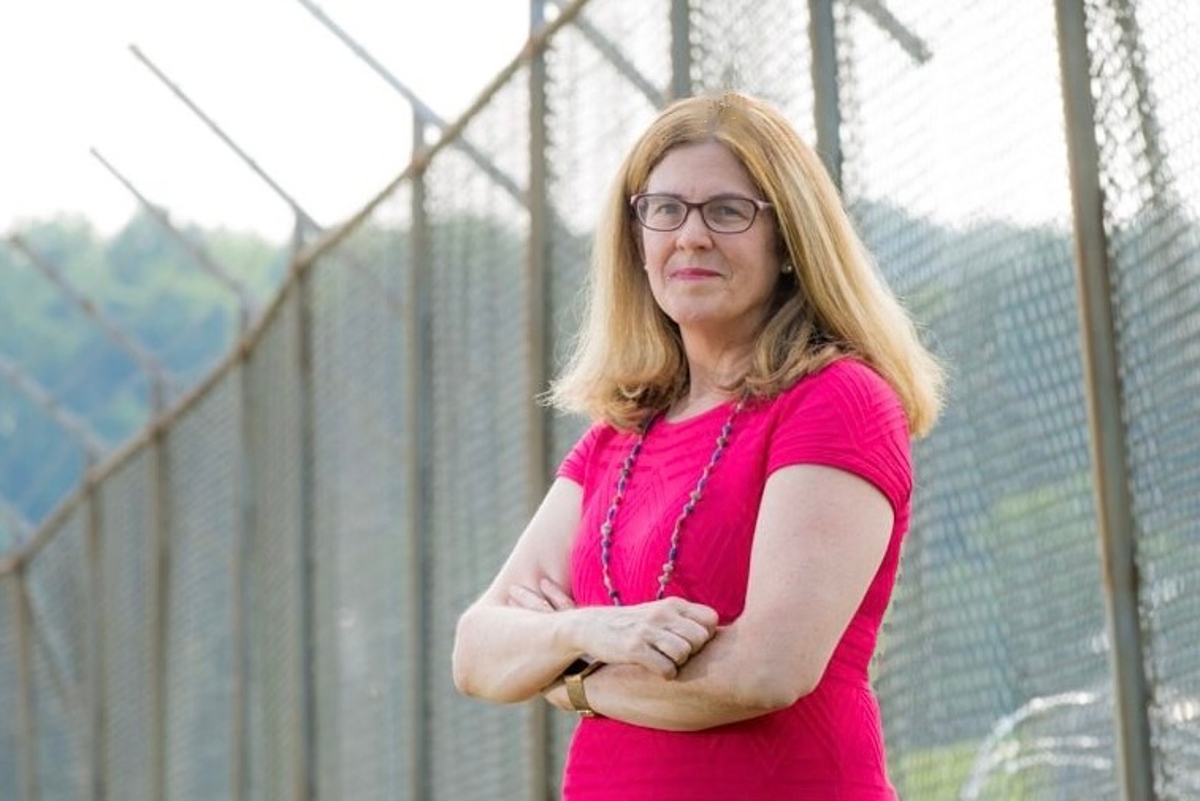 Hepatitis C and state prisons: 5 questions with researcher Anne Spaulding